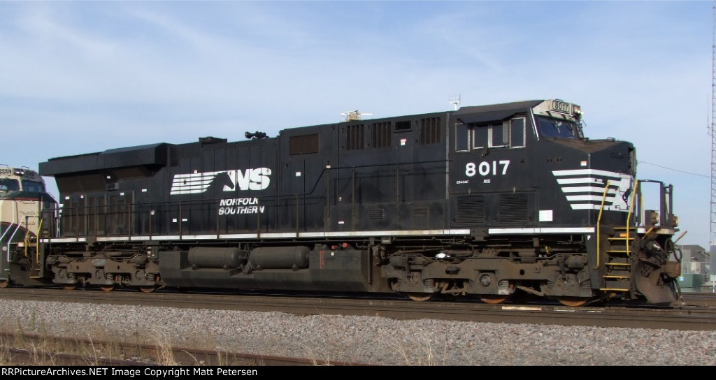 NS 8017